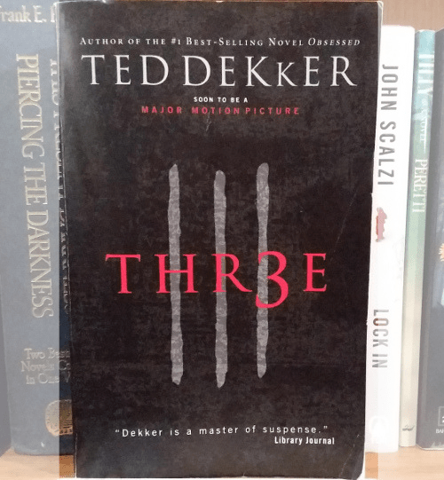 Book Review: Thr3e | A Journey of Words